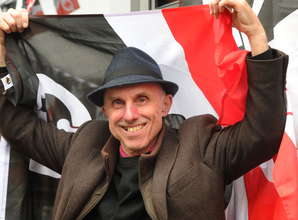 Black Country night out to help raise cash to honour Dandy cartoonist ...