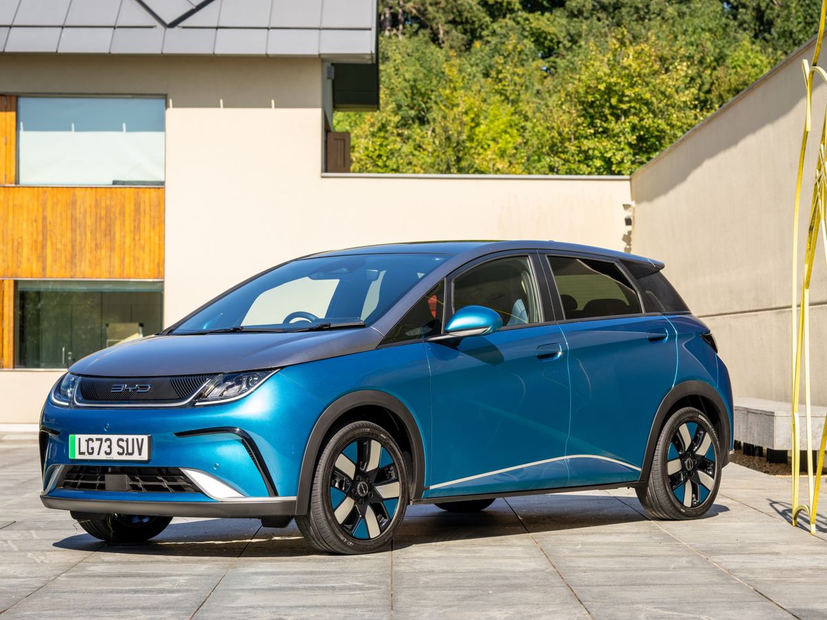 BYD and Octopus Energy partner up for UK’s first vehicle-to-grid (V2G ...