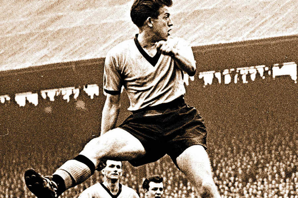 Tributes paid to Wolves legend Peter Broadbent | Express & Star
