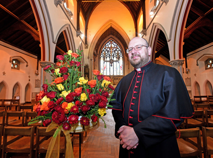 New Dean celebrates return to Shrewsbury's Catholic Cathedral ...