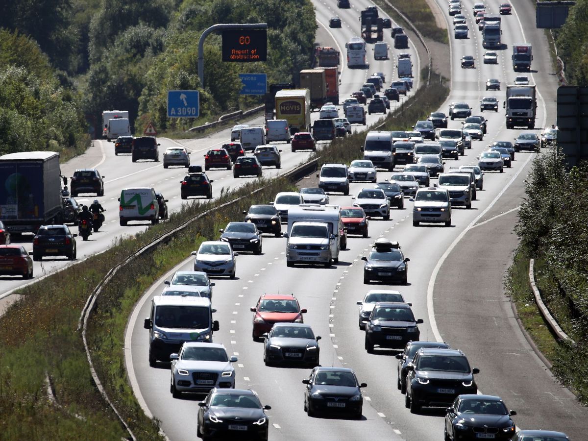 How to drive safely and efficiently on motorways | Shropshire Star