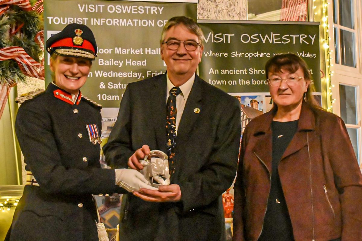 Oswestry Borderland Tourism recognised with King’s Award for Voluntary ...