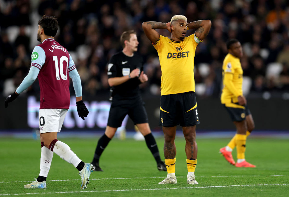 Transfer column: All the latest from Wolves, West Brom & Aston Villa ...