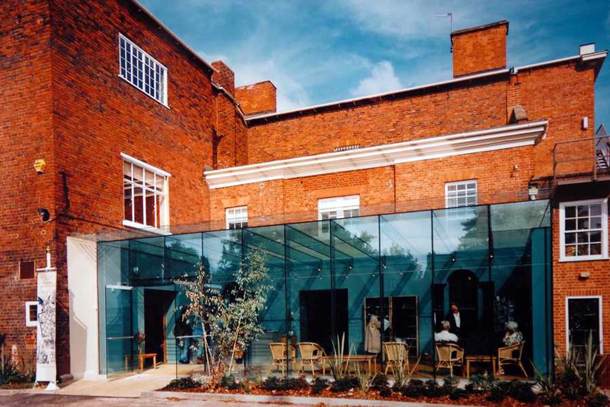 Broadfield House Glass Museum to close after 35 years | Express & Star
