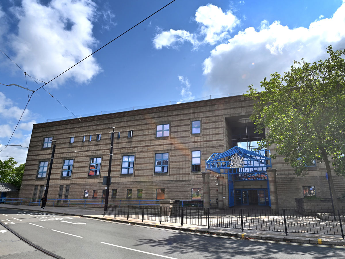 Diluted blood in kitchen where Oldbury teenager Jahziah Coke found dead ...