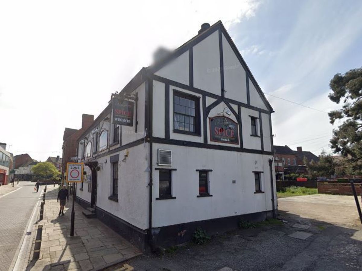 £24,000 fine for restaurant after droppings found and signs rats had ...