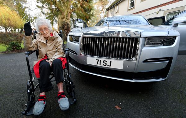 'They'll clear the road when they see me coming!' Watch Christmas wish ...