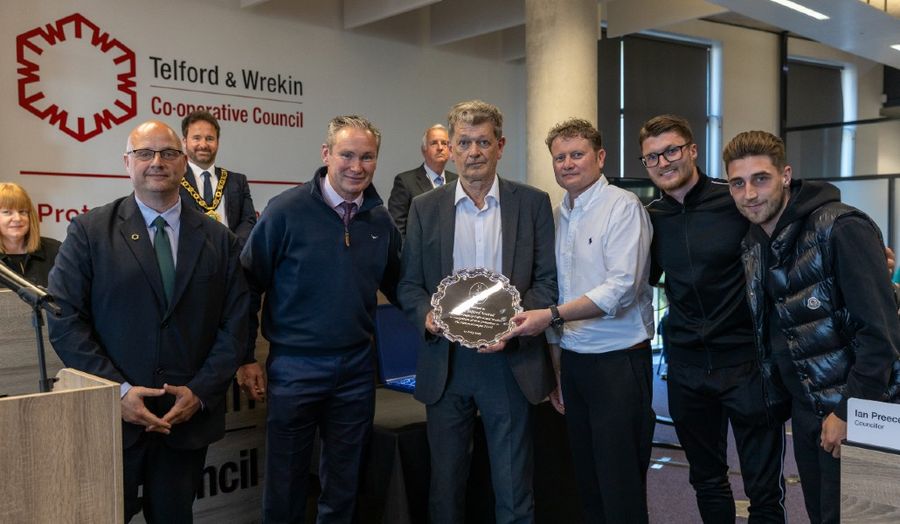 'Delighted' Kevin Wilkin pens AFC Telford United contract extension ...