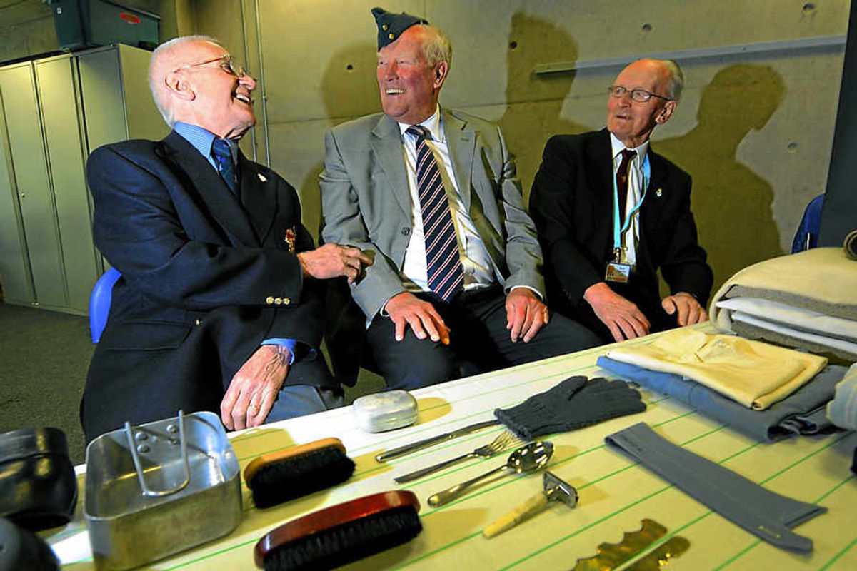 Wolves legend Ron Flowers in flying trip to Cosford | Shropshire Star