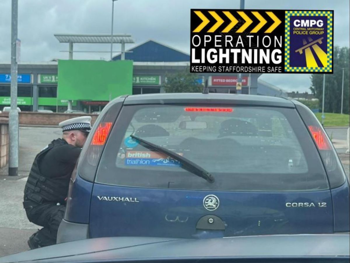 Police 'lost for words' after spotting driver commit same offence in an ...