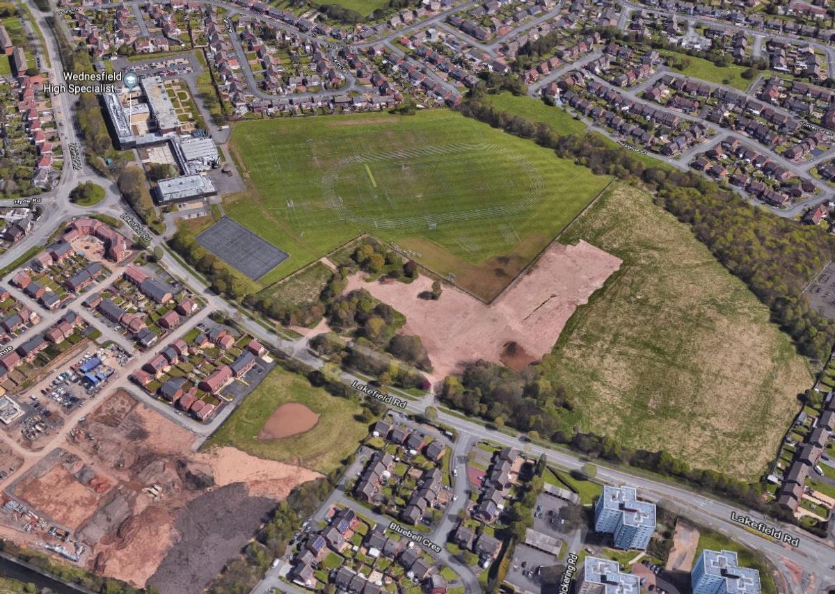 Work starting on new housing estate next to Wednesfield High School ...