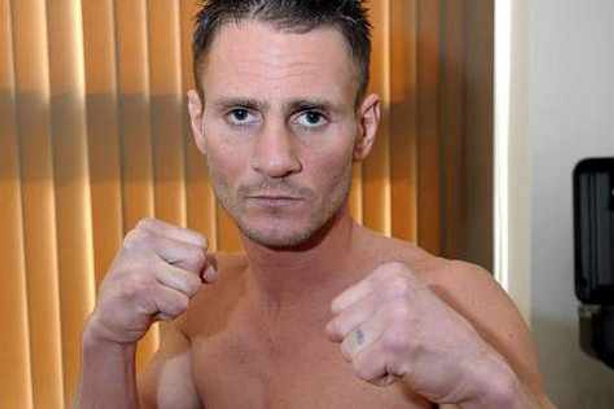 Telford boxer Mark Lloyd set for title bout | Shropshire Star