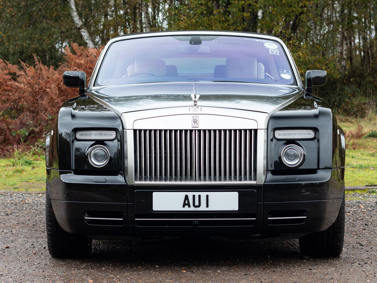 Famous Goldfinger number plate comes up for sale | Shropshire Star
