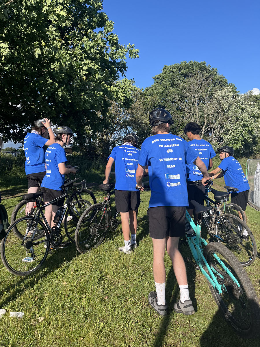 Shropshire teens cycle 100 miles to Anfield in memory of friend who ...