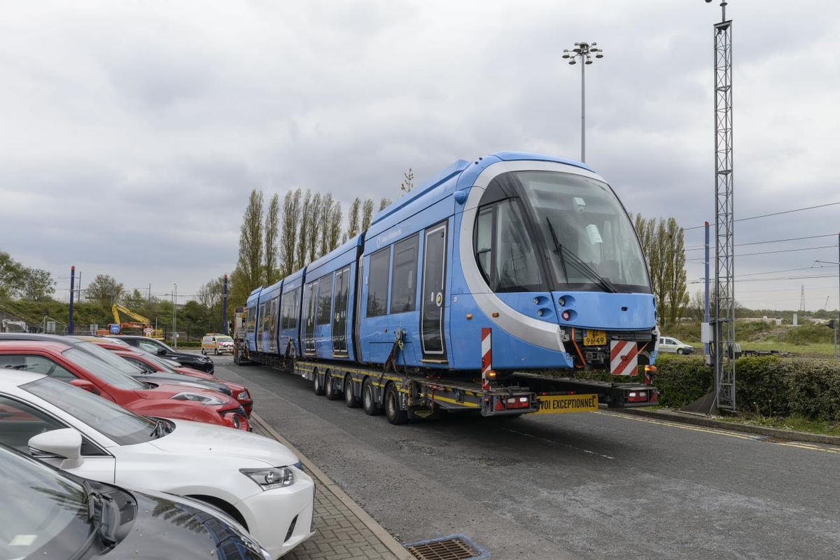New Spanish tram arrives in the Black Country on 40m lorry | Express & Star