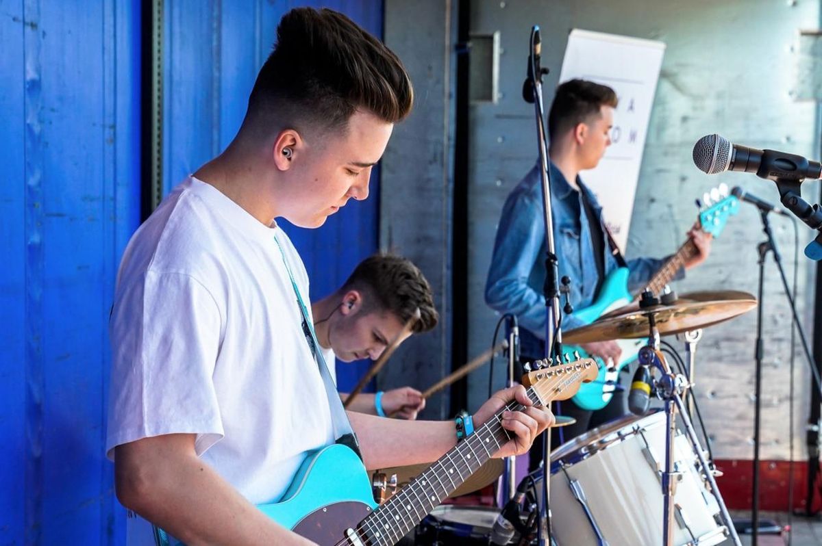 Staffordshire Unsigned band Nova Bloom think big | Express & Star