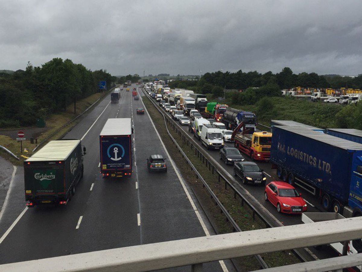 Collision on M6 sparked 40-minute delays near Great Barr | Express & Star