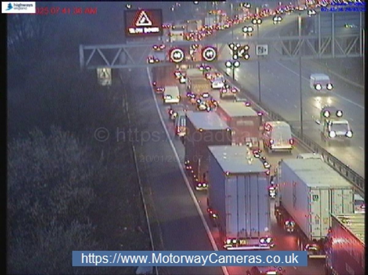 Major disruption on M6 following 'multiple vehicle collision' involving HGV and car | Express & Star