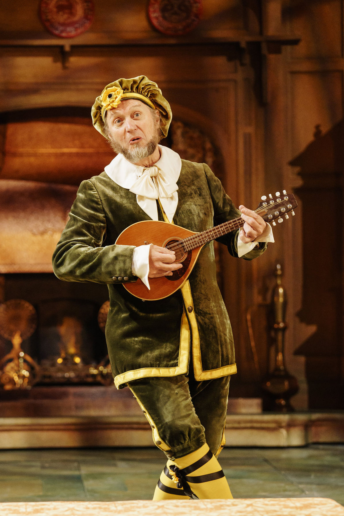 Peter Rhodes: Ade Edmondson's Bottom and the cupboard of shame ...