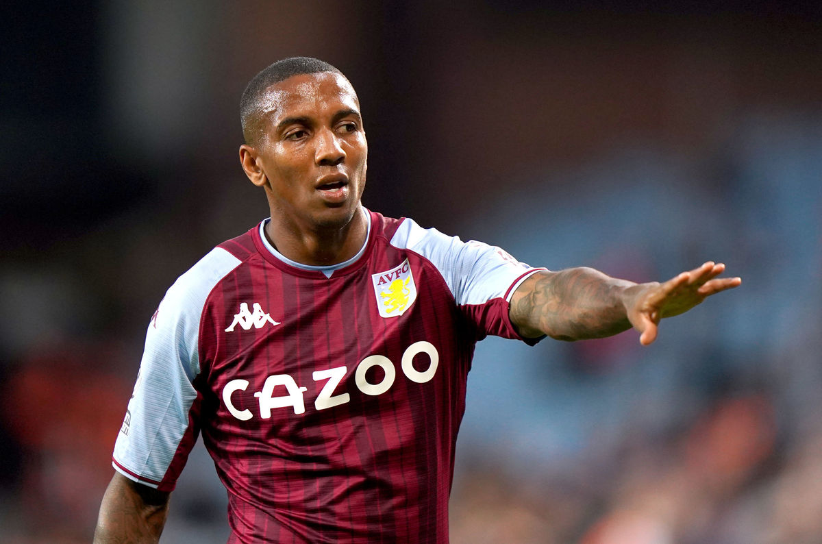 Steven Gerrard: Ashley Young is Aston Villa’s standard bearer | Express ...