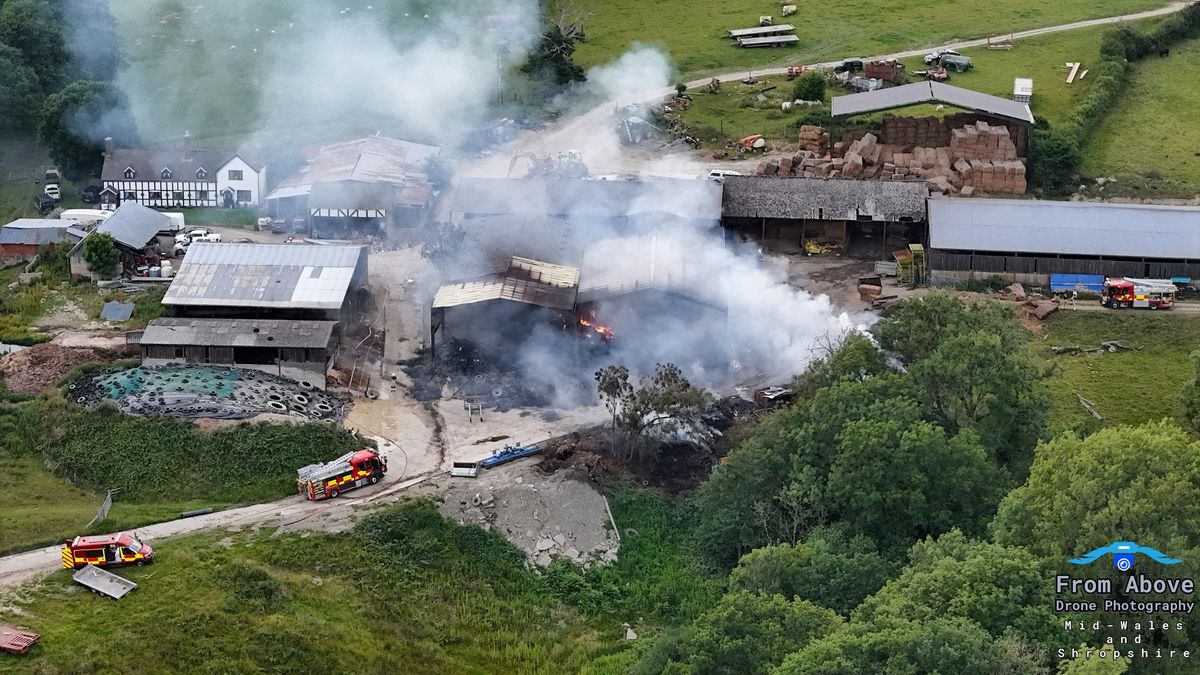 Watch: Firefighters tackle large blaze at Mid Wales farm | Shropshire Star