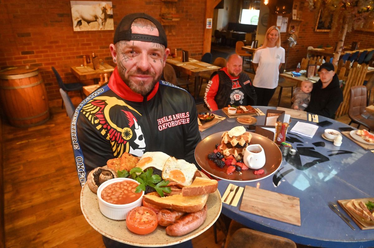Historic Stourbridge restaurant's front door reopens to serve brand new ...