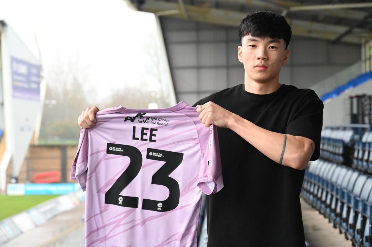 From non-league to Shrewsbury Town: Michael Appleton tips Isaac Lee to ...