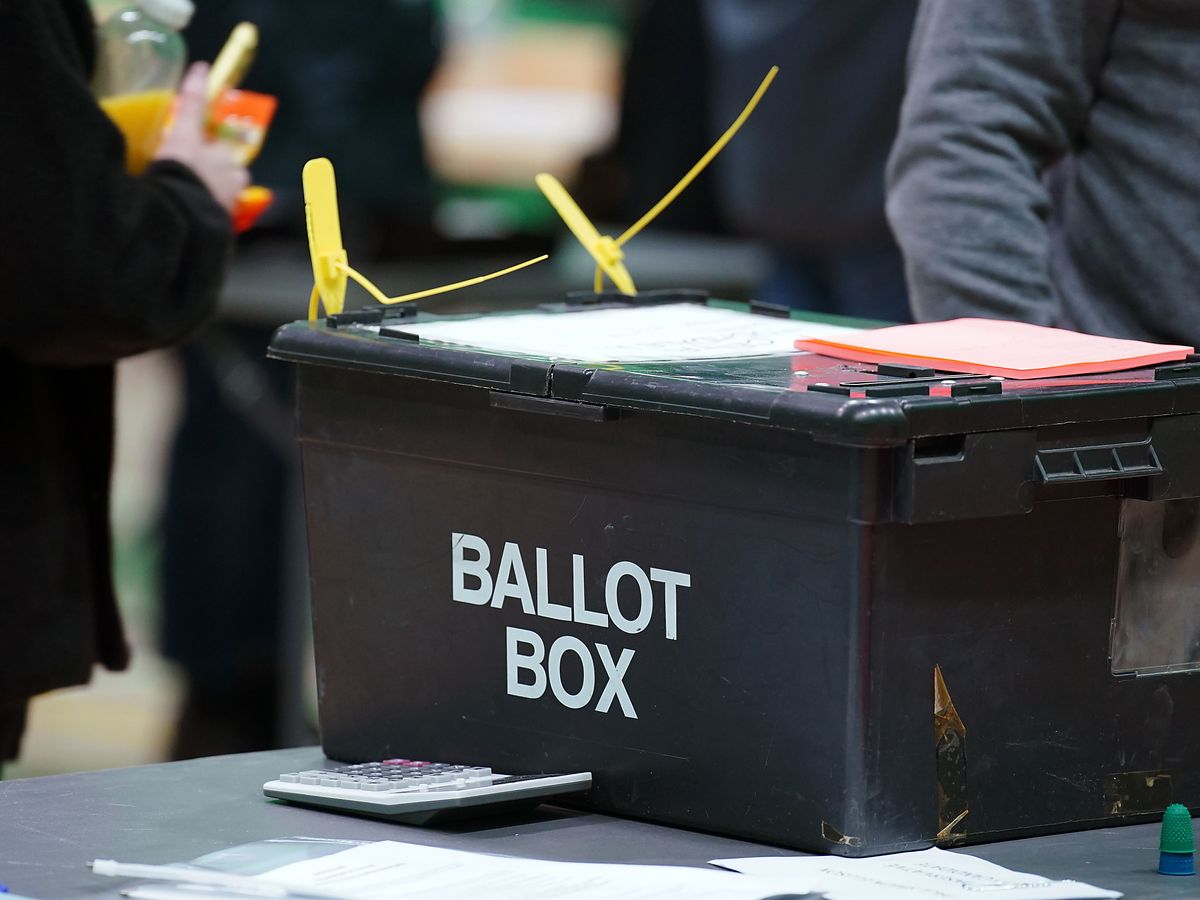 Council takes emergency action so Scots without postal ballots can vote ...