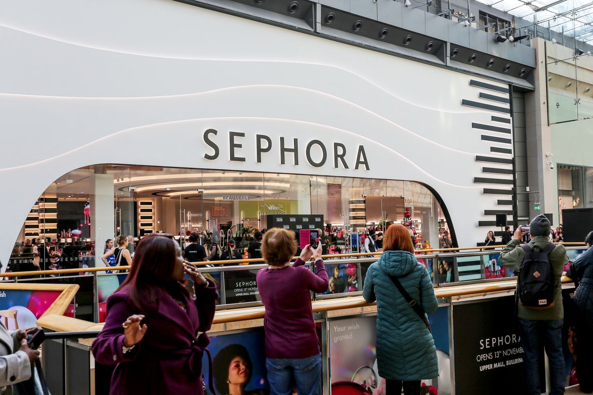 ‘There’s no place like it’: Sephora fans on why they love the beauty ...