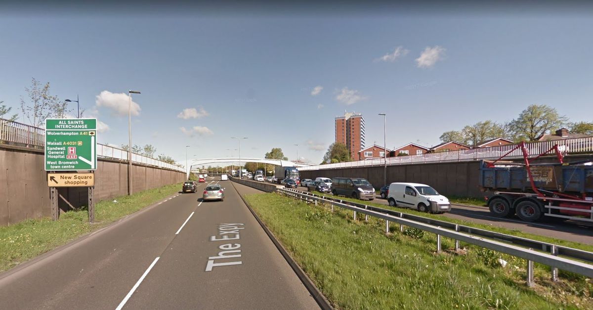 A41 Expressway in West Bromwich closed during police incident | Express ...