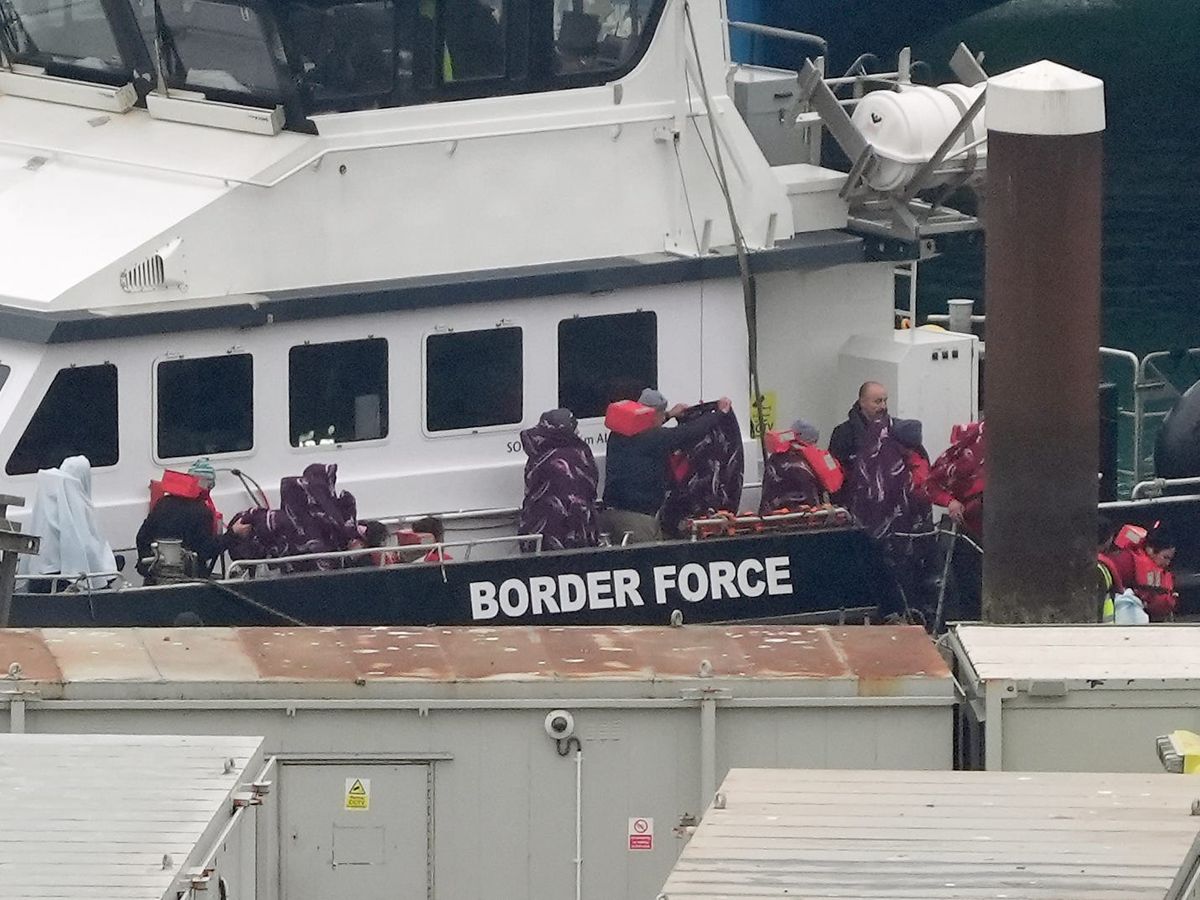 Nine boats carrying 572 people intercepted crossing the Channel ...