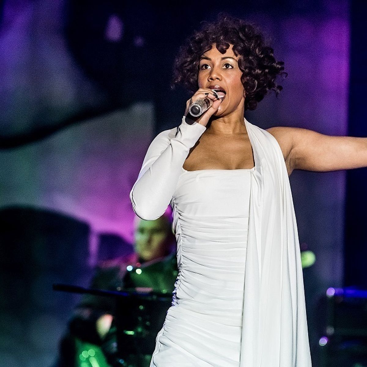 Whitney Houston musical coming to Birmingham, Shrewsbury, Dudley and ...
