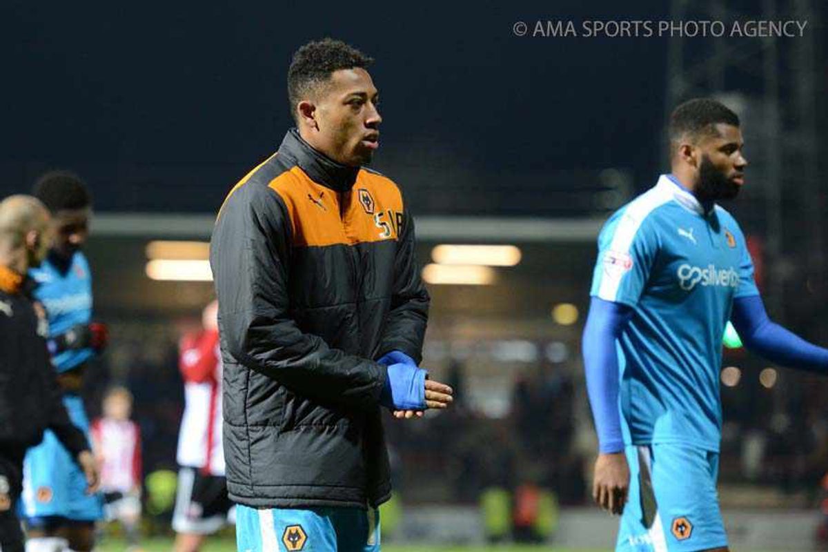 Wolves took Rajiv van La Parra out of the firing line | Express & Star