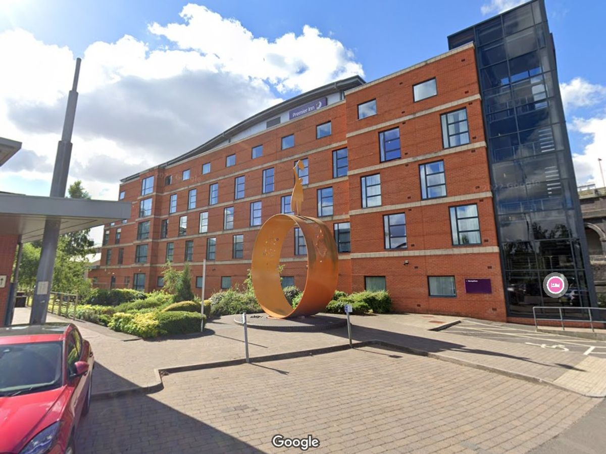 Wolverhampton city centre Premier Inn 'closes doors for refurbishment ...