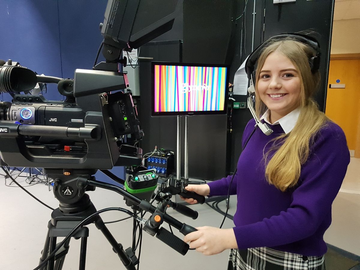 Ellesmere College students enjoy creative media day on university visit ...