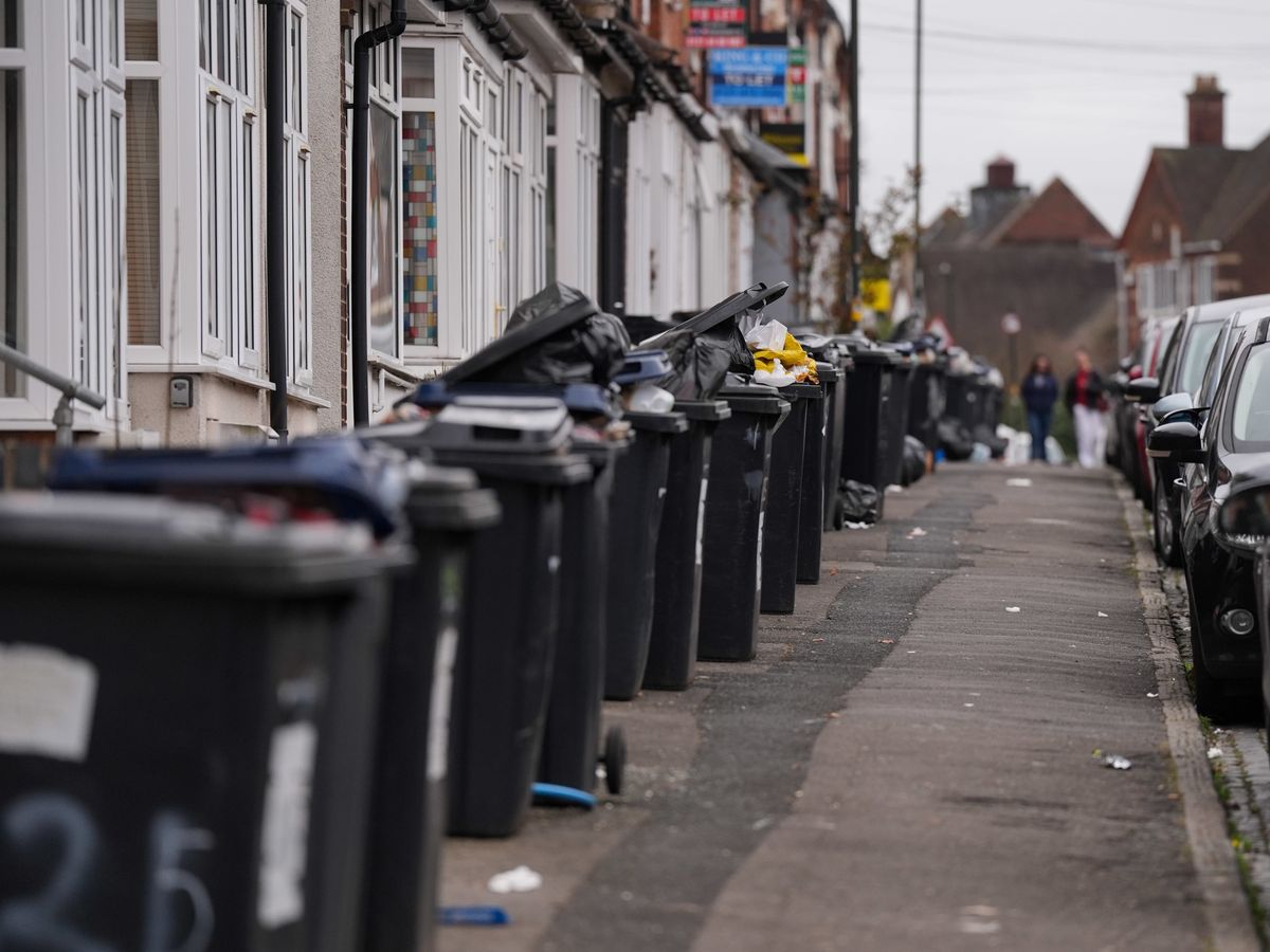'Emptying Birmingham's bins would affect our own services ...