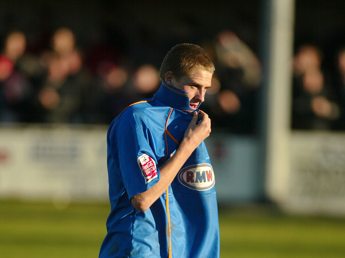 In pictures: The career of Wolves and Shrewsbury legend Dave Edwards ...