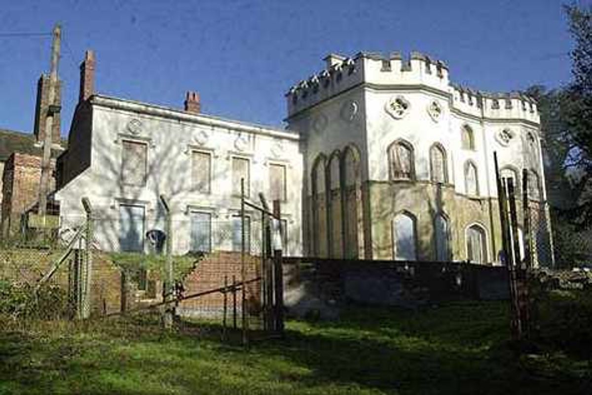 Housing plans for Corngreaves Hall mansion submitted | Express & Star