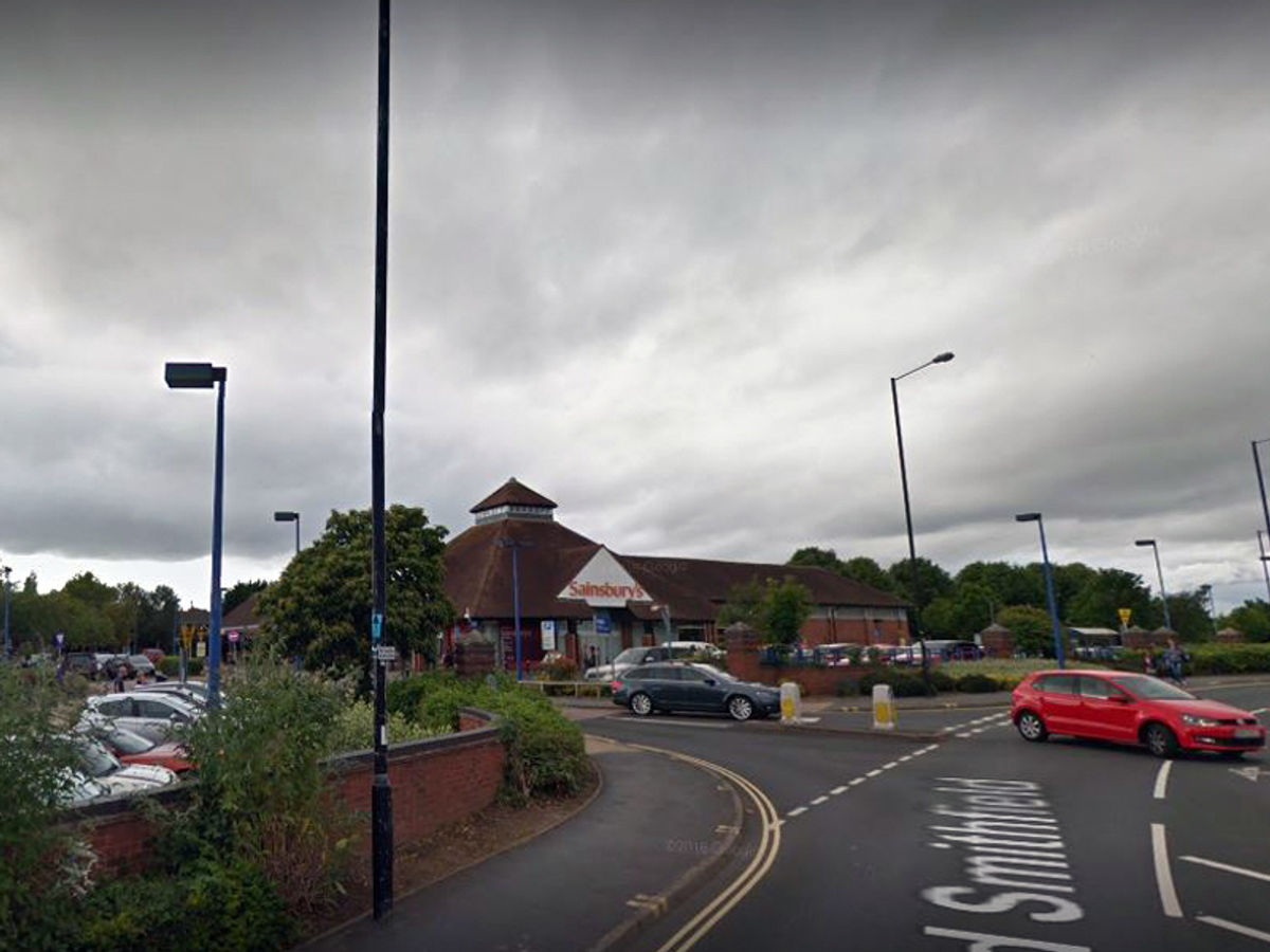 Woman rushed to hospital after being hit by car in Bridgnorth ...