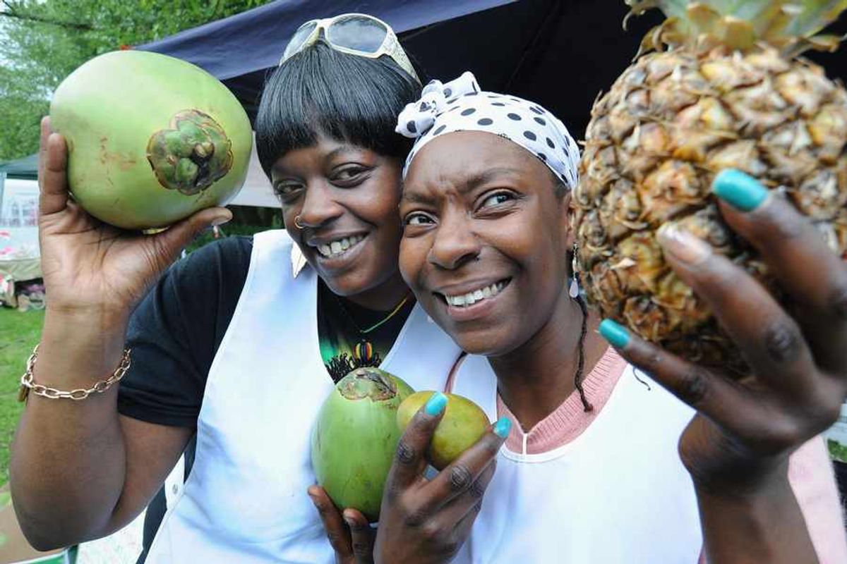 Thousands enjoy carnival atmosphere across Black Country | Express & Star