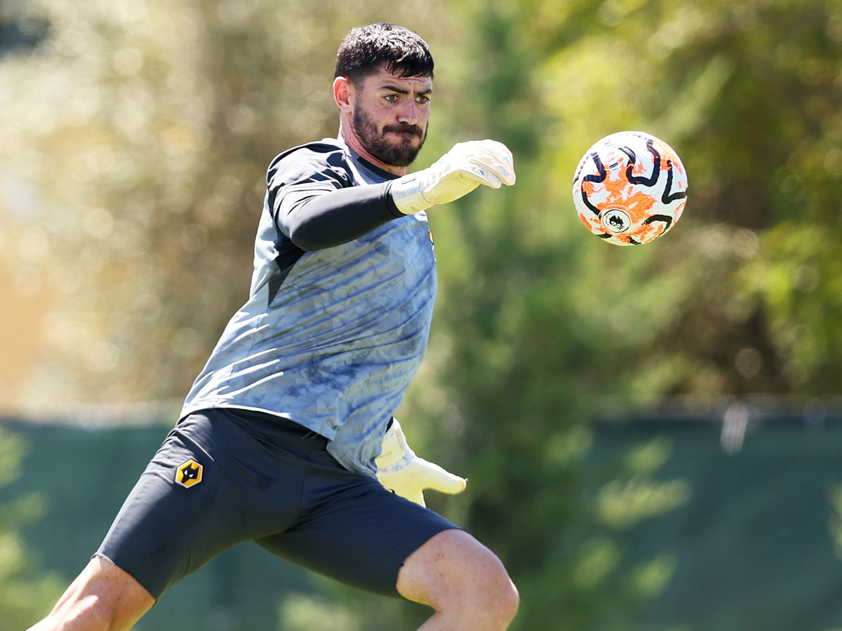 Wolves goalkeeper agrees new three-year deal | Express & Star