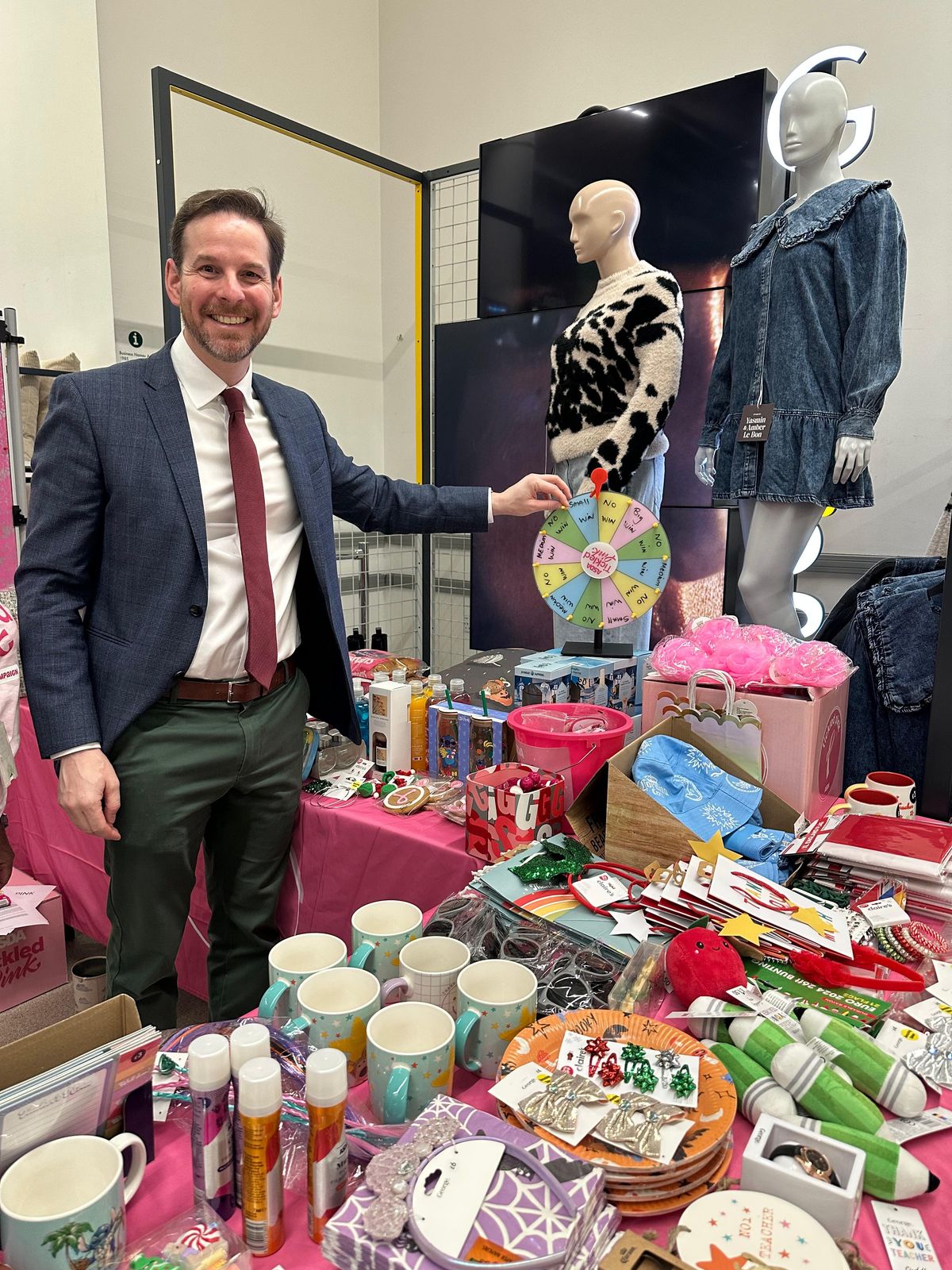 Alex Ballinger MP helps with Asda Halesowen fundraising | Express & Star