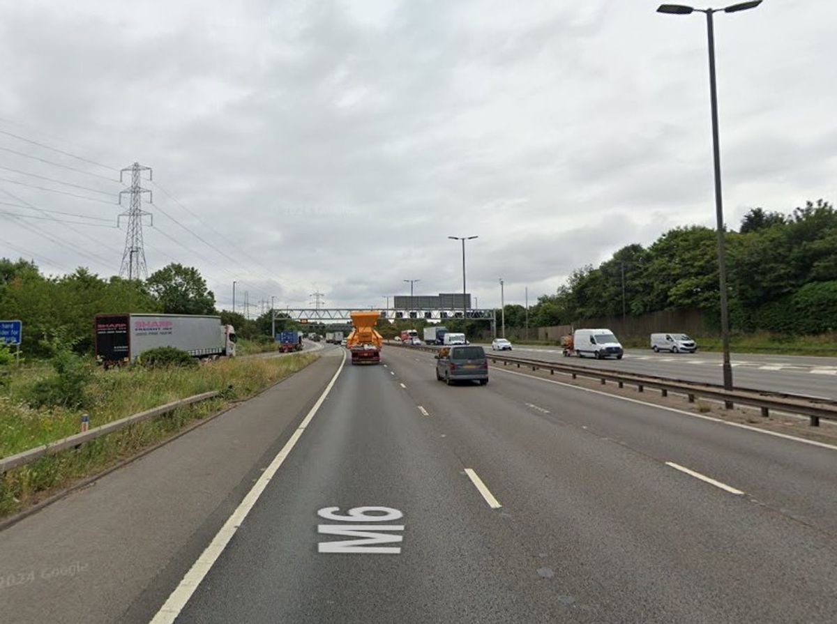 Delays on M6 after vehicle breaks down near Great Barr | Express & Star