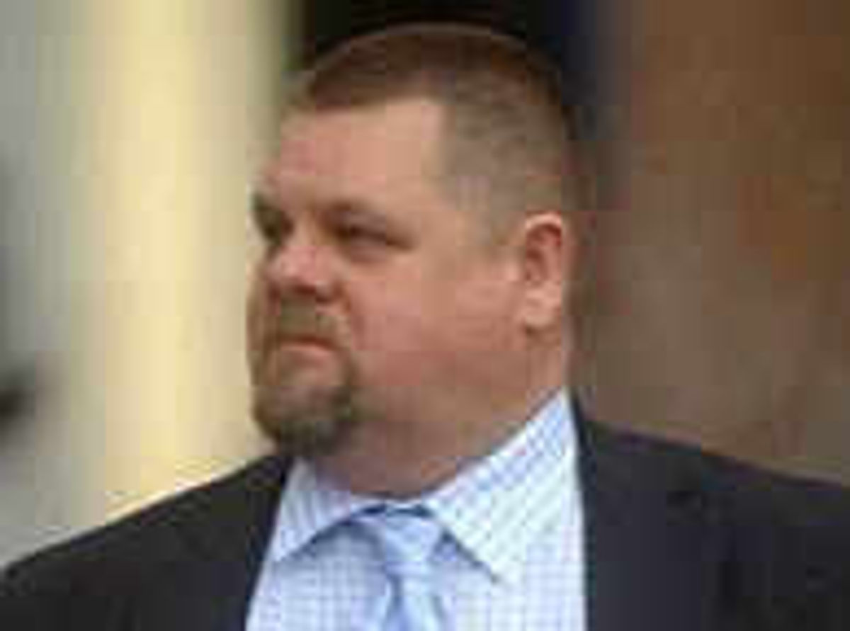 Plea to motorists on mobiles | Express & Star