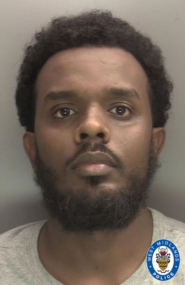 Two 'dangerous' men jailed after shotgun fired at man in Smethwick car ...