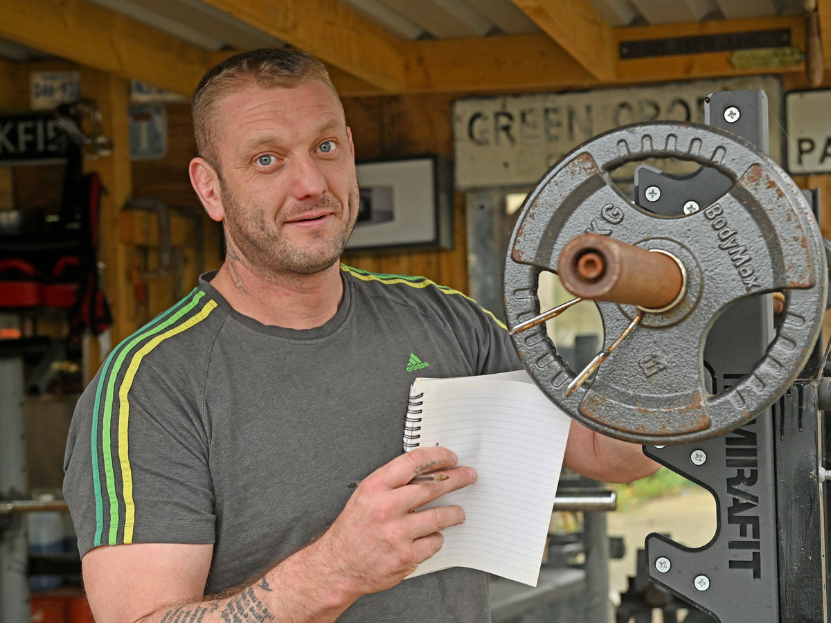 Former drug addict turned bare-knuckle fighter pens his first novel ...