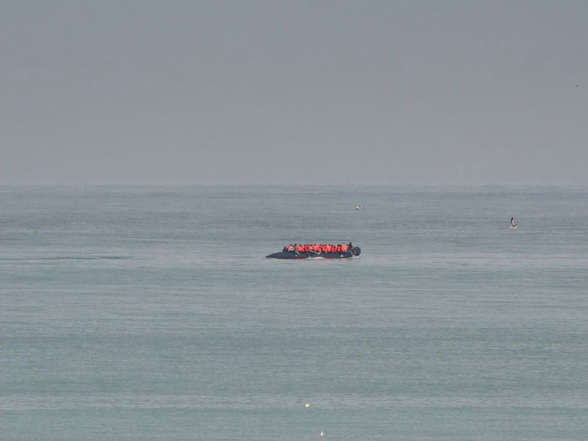 Migrant boat spotted in English Channel day after 12 people died | Express & Star