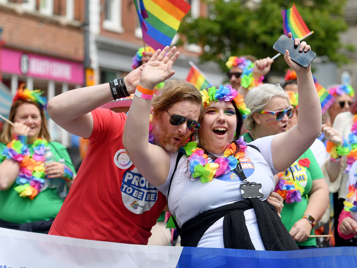 28 heartwarming photos of Wolverhampton Pride parade as city's LBGTQ+ ...