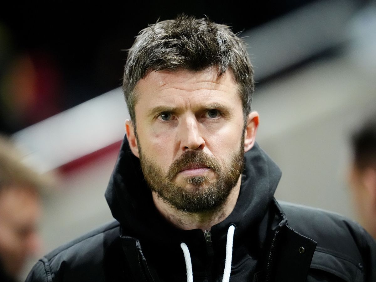 Michael Carrick tasked with reaching Champions League after getting Man ...