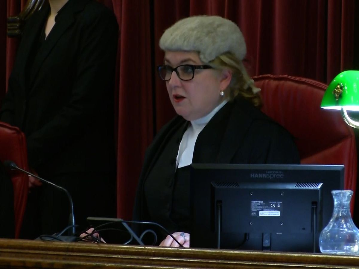 Badenoch dismisses concerns of judge over immigration tribunal PMQs ...